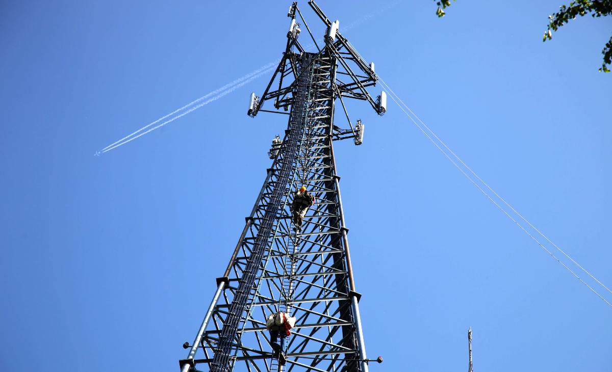 Mga Fiber Optic Tower